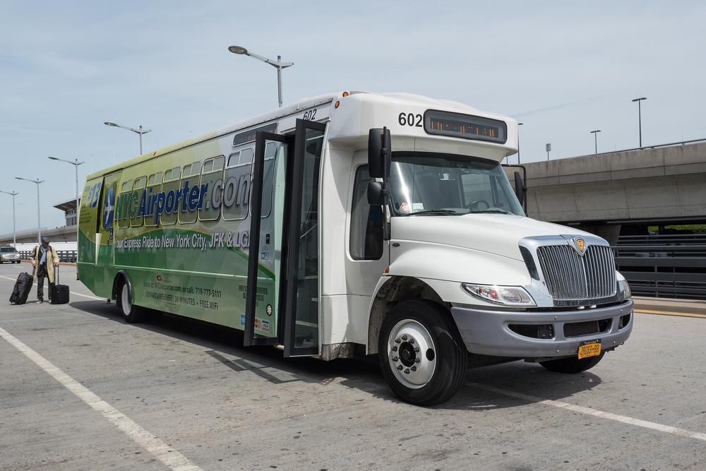 Here's The Average Tow Truck Driver Salary (Along With 19 Other Driving ...