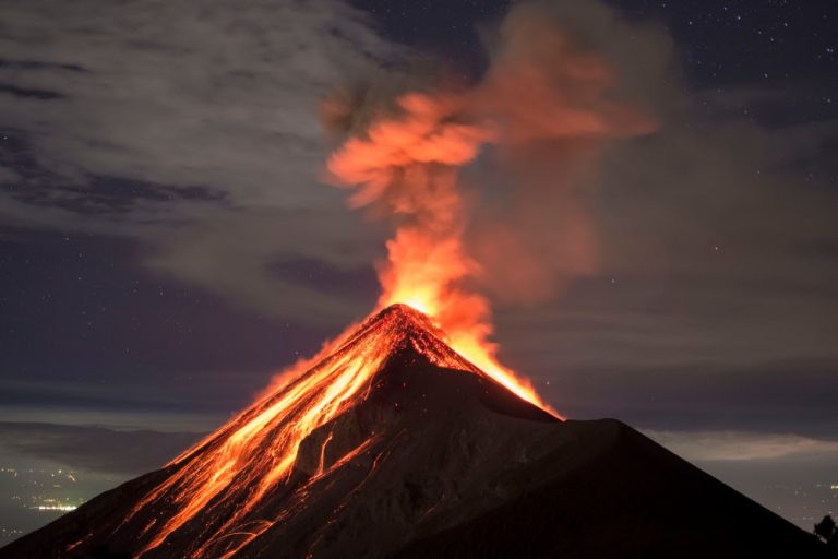 Three Simultaneous Volcanic Eruptions in Alaska - Haultail On-Demand ...